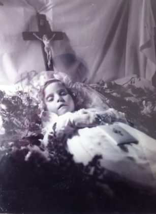 Ellen Organ – Ardor eucarístico num coração inocente | Revista Arautos ...